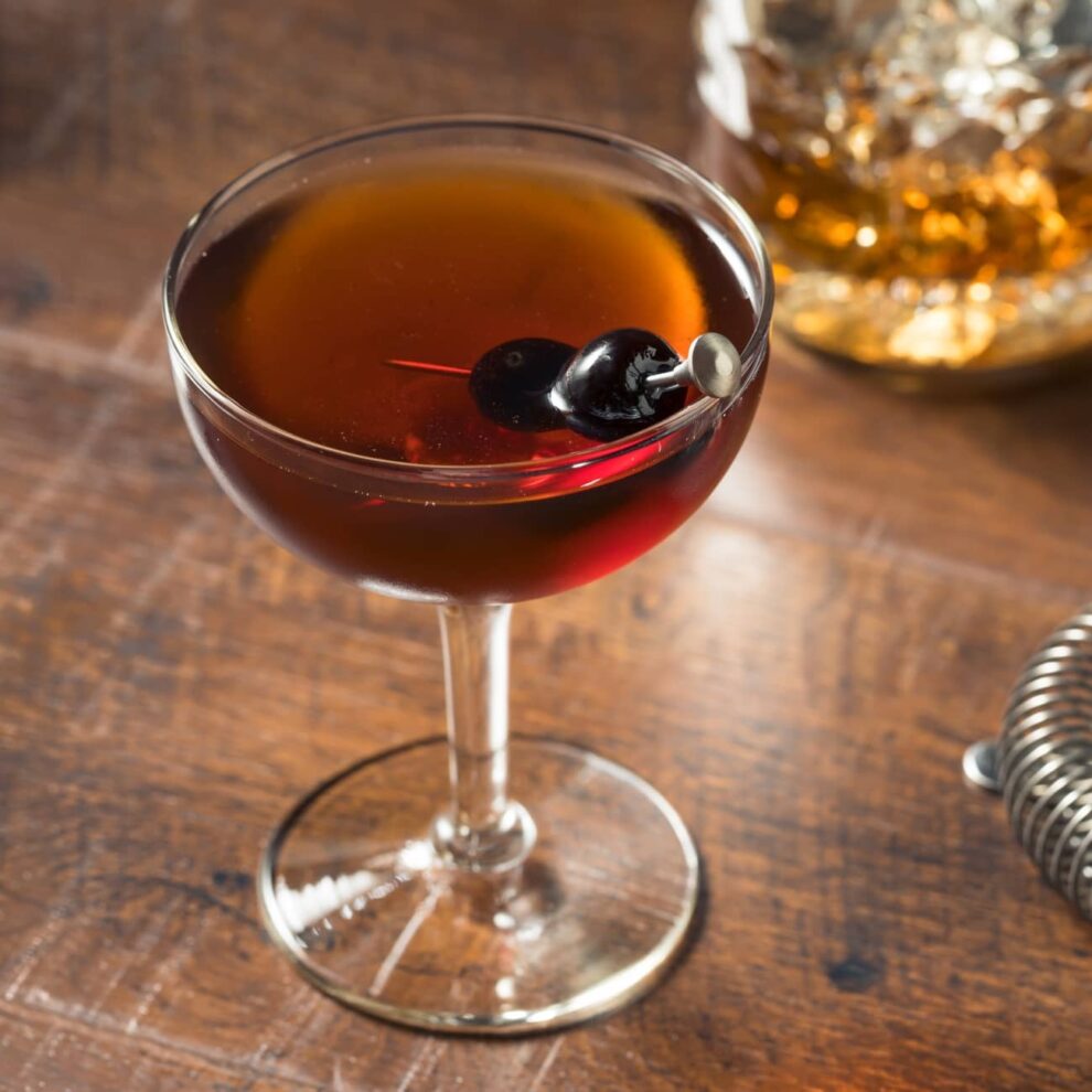 Cocktail Manhattan, La Recette Et Notre Verre Iconique | Vessière Cristaux